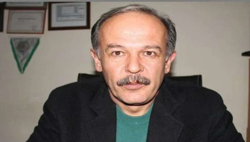 Ak Parti İlçe Başkanı İstifa Etti Ak Parti İlçe Başkanı İstifa Etti