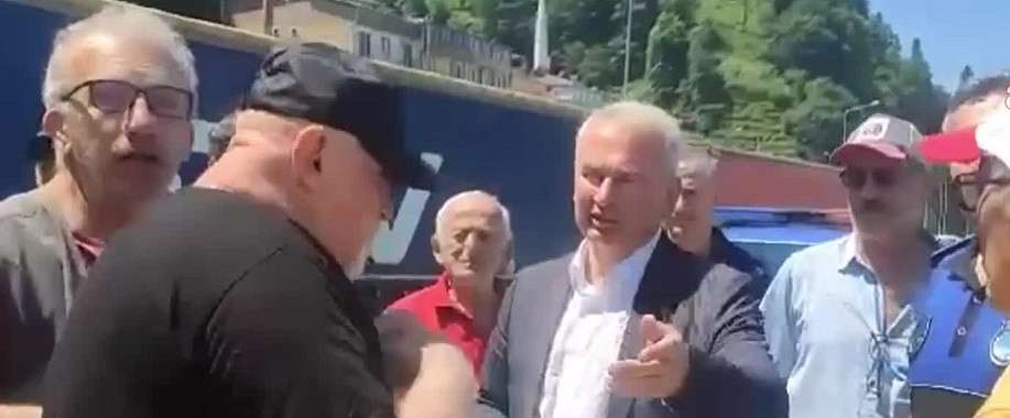 RİZE'DE MAHALLELİ İSYAN ETTİ. YETER ARTIK